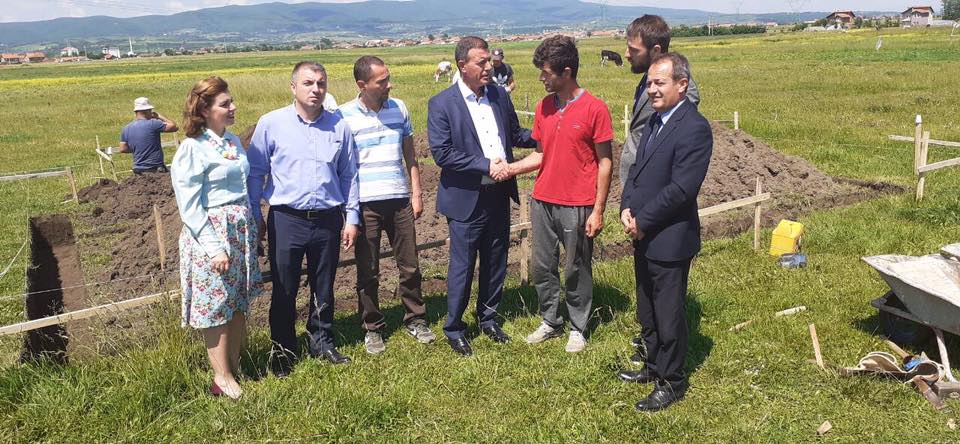 Filloi ndërtimi i shtëpisë për familjen Aliu në Plemetin - Komuna Obiliq