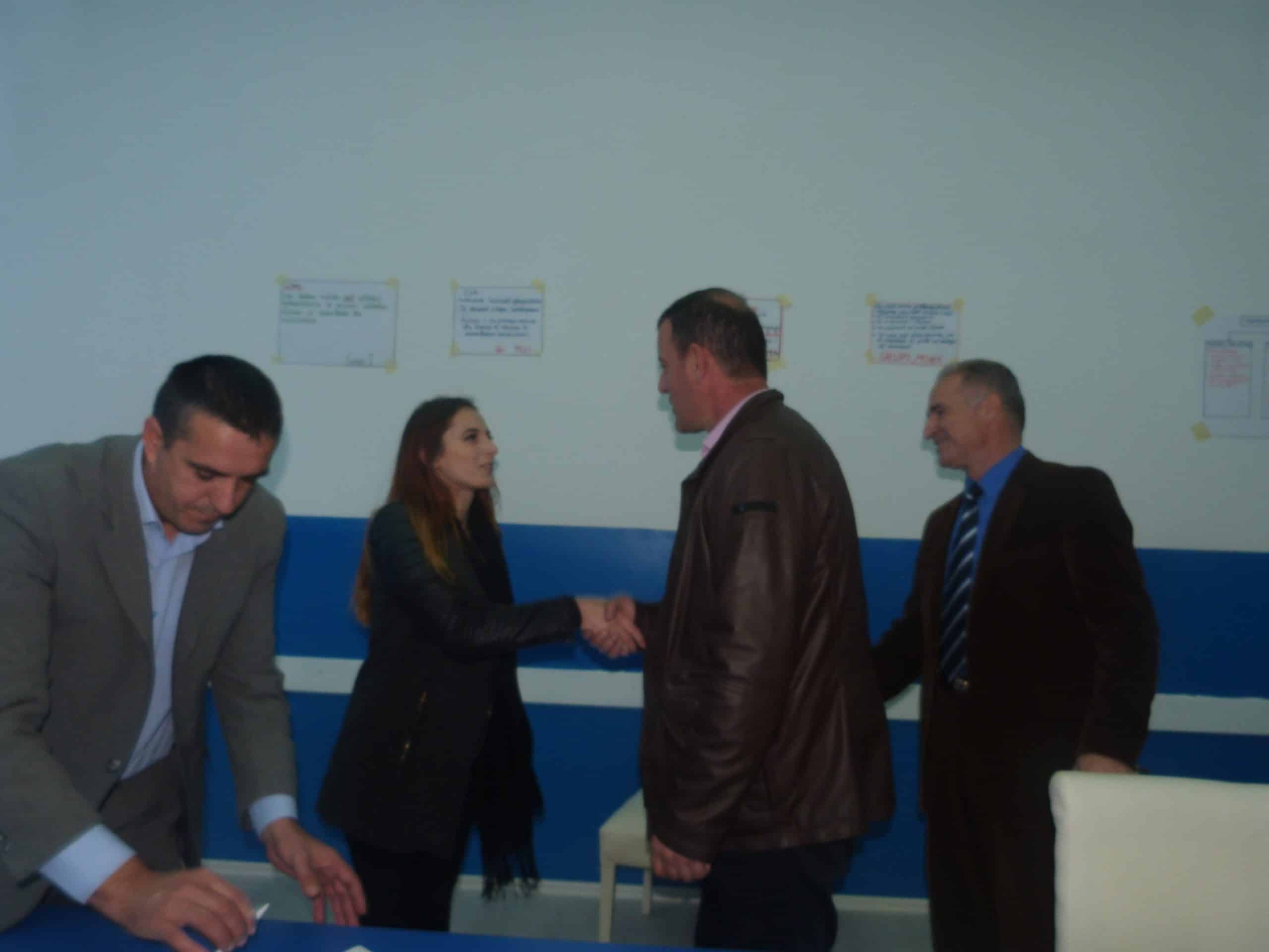 75 nxënës dhe studentë të komunës së Obiliqit përfituan bursa - Komuna ...