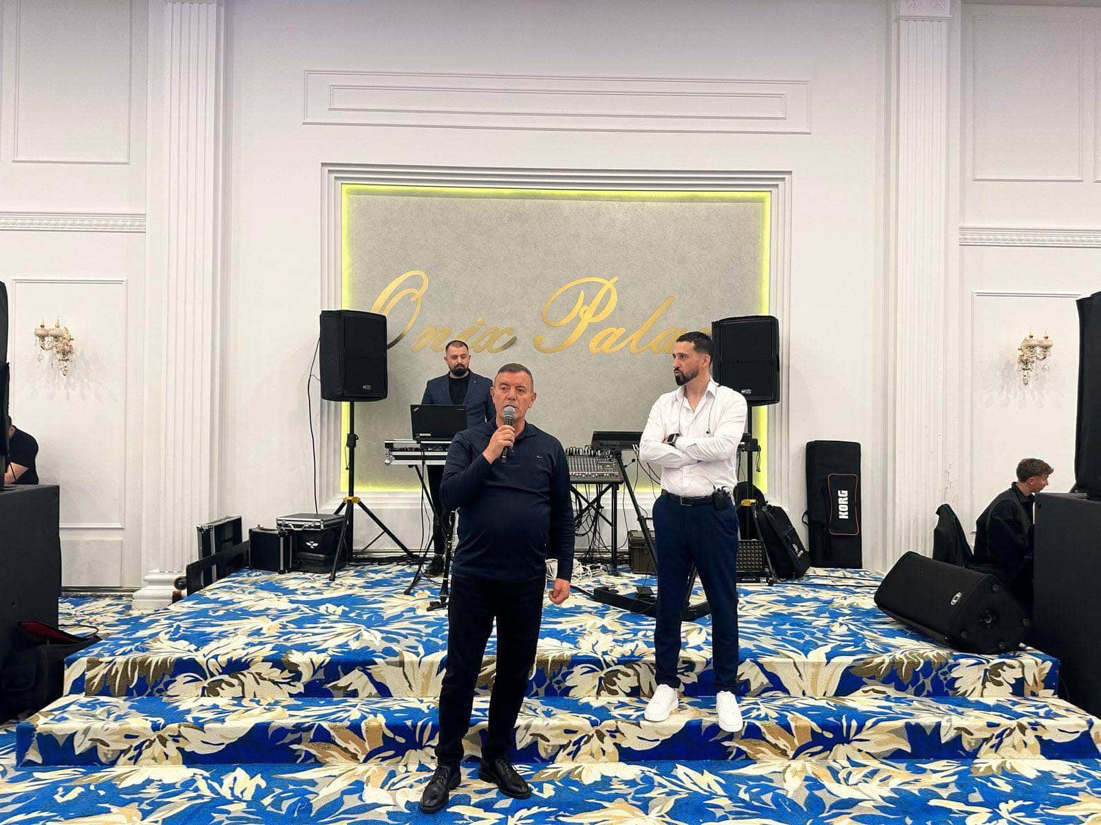 Kryetari Gashi mori pjesë në mbrëmjen e maturës së nxënësve të ...