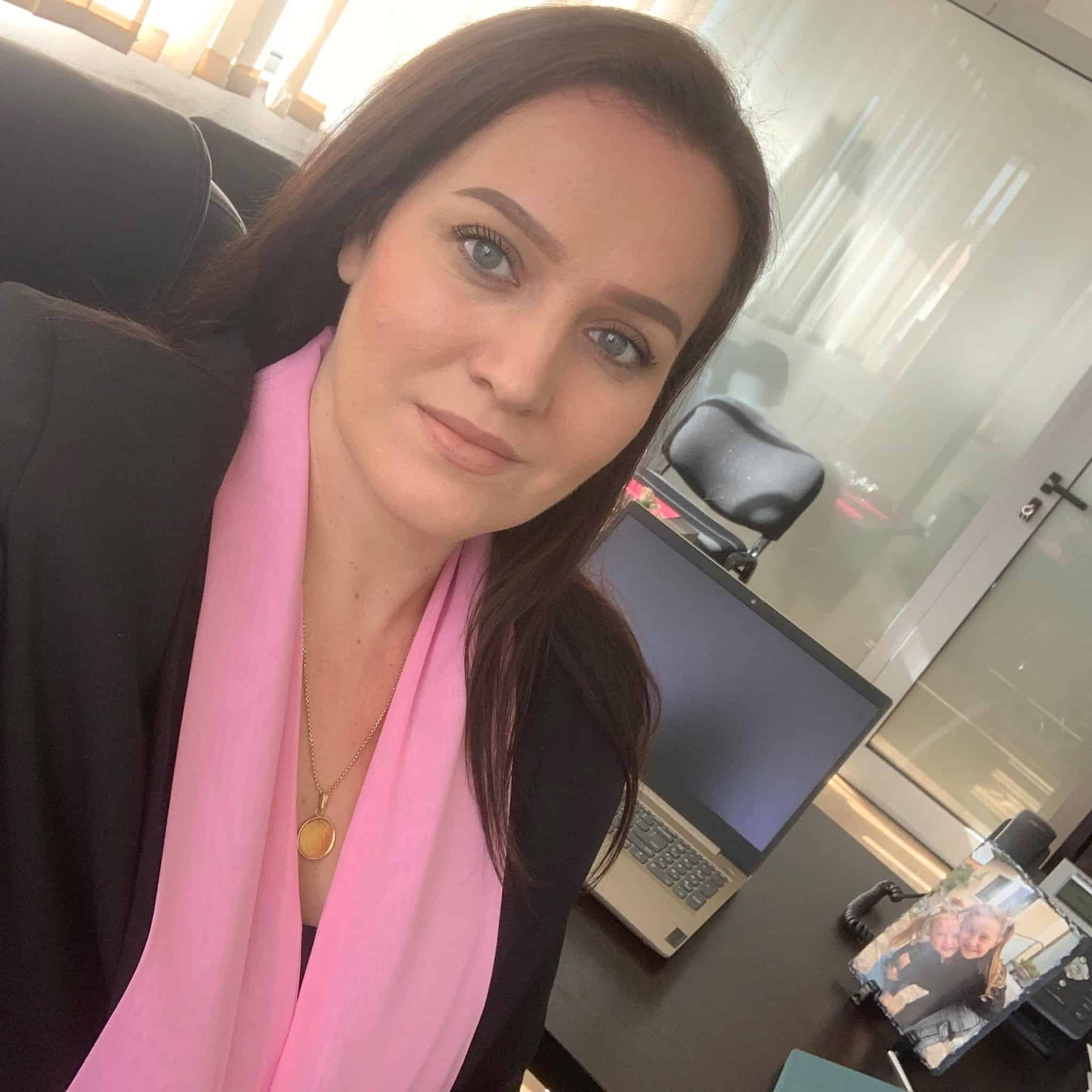 Drejtoresha për Kulturë Rini dhe Sport - Komuna Obiliq