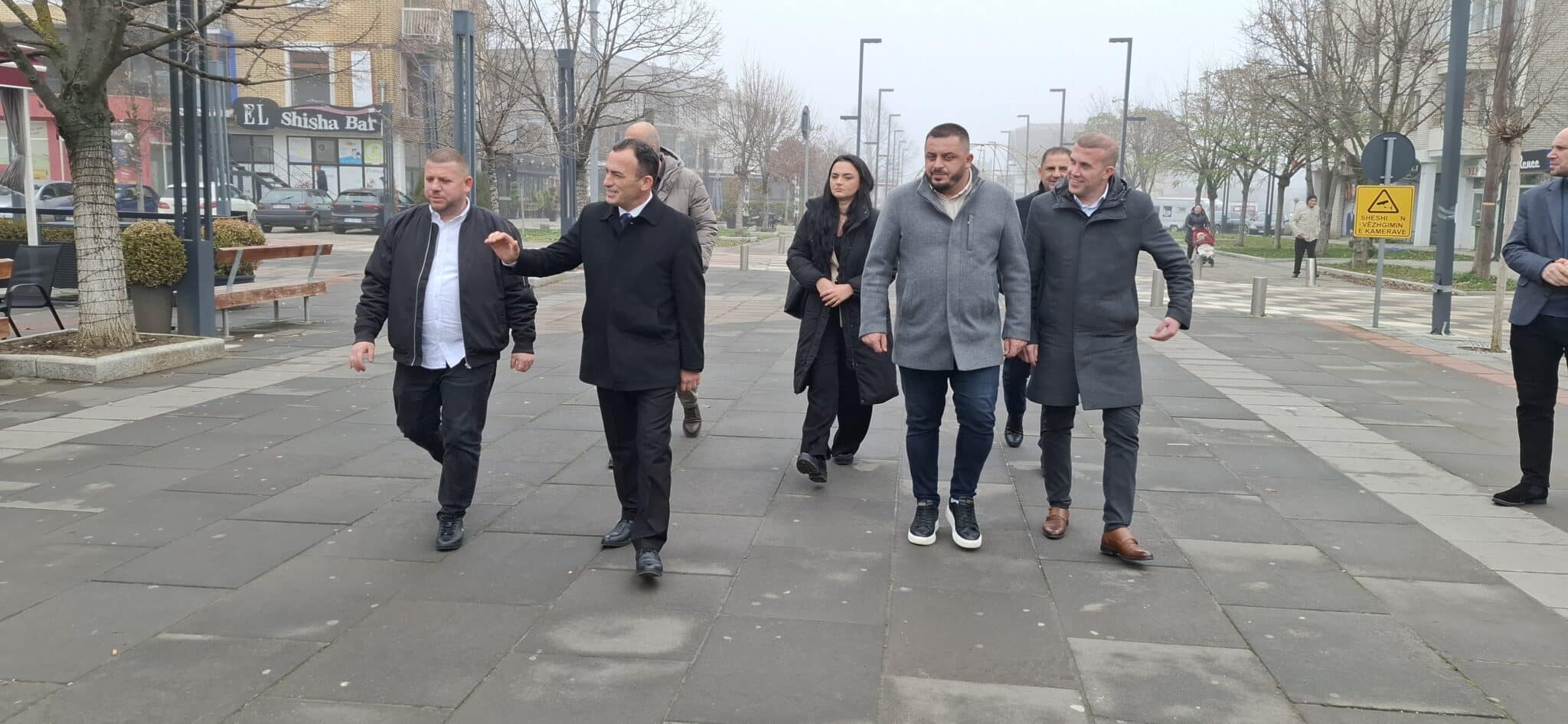 Kryetari i Komunës Halil Thaçi viziton NPL “Kastrioti” dhe punimet në ...